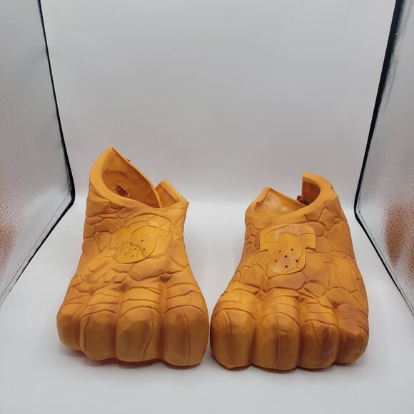 Toybiz | Toys | Fantastic Four The Thing Electronic Stomping Feet ...